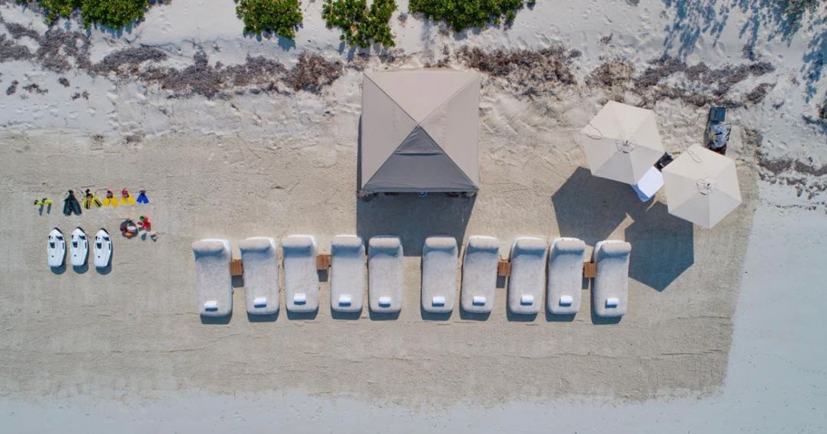 Best Beach Furniture for Your Yacht - FunAir