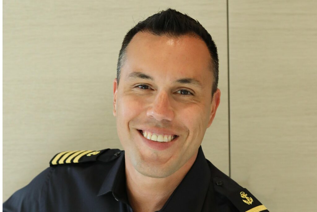 Charter Superyacht Spirit - FunAir FunYachts